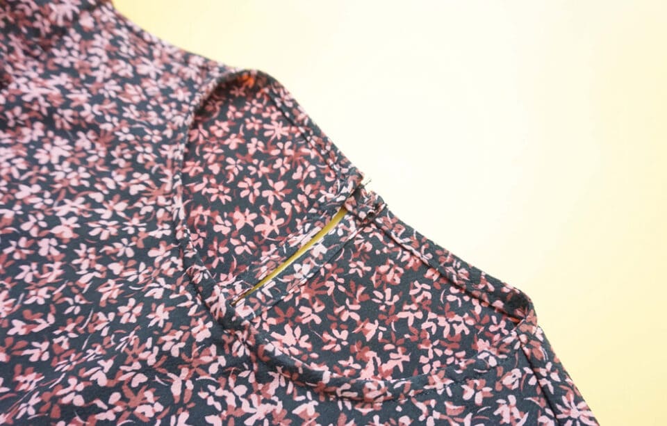 How To Sew Inside Bias Binding – Fashion Wanderer